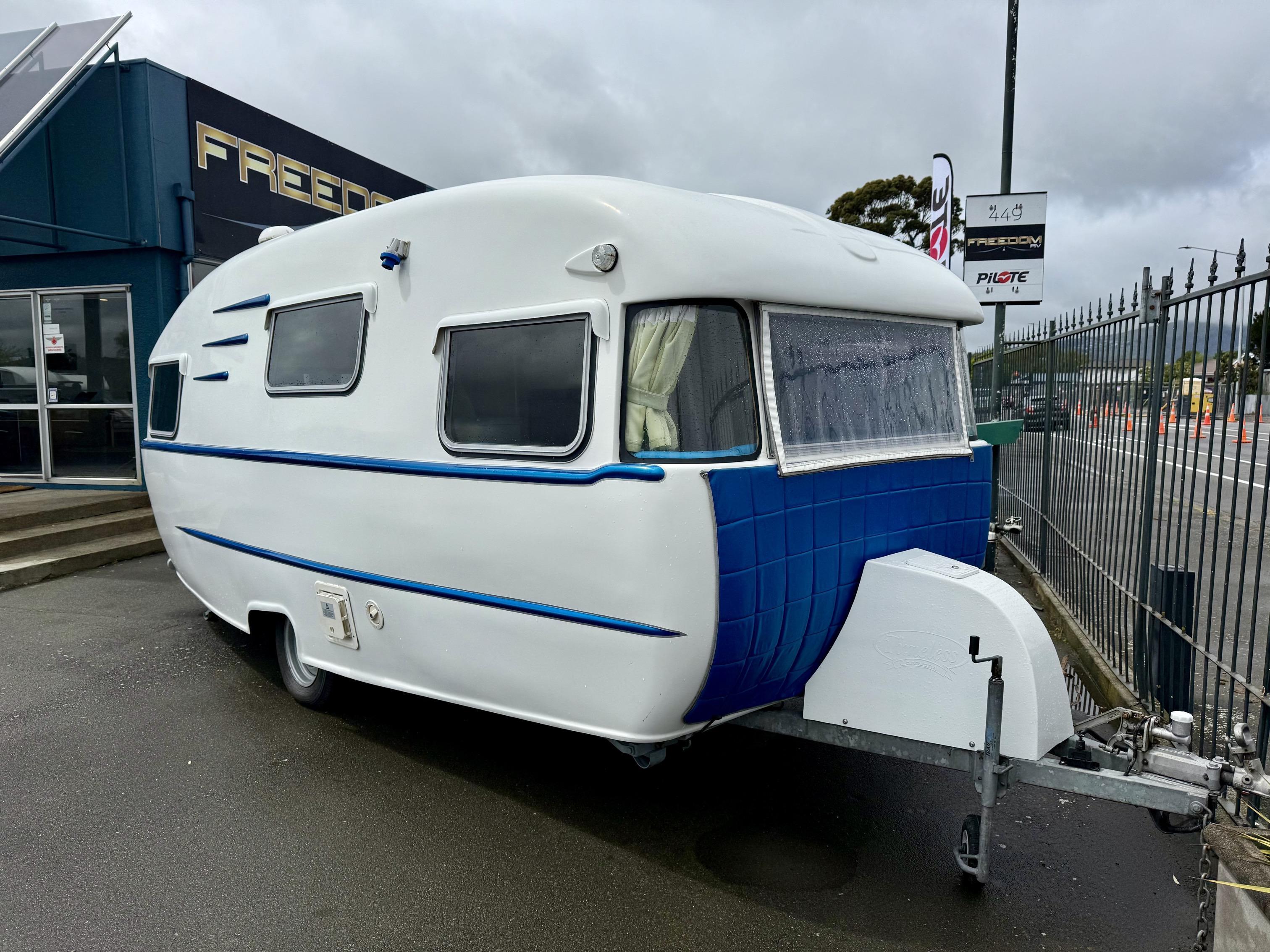 2013 Timeless Wanaka Caravan Caravan – Freedom RV